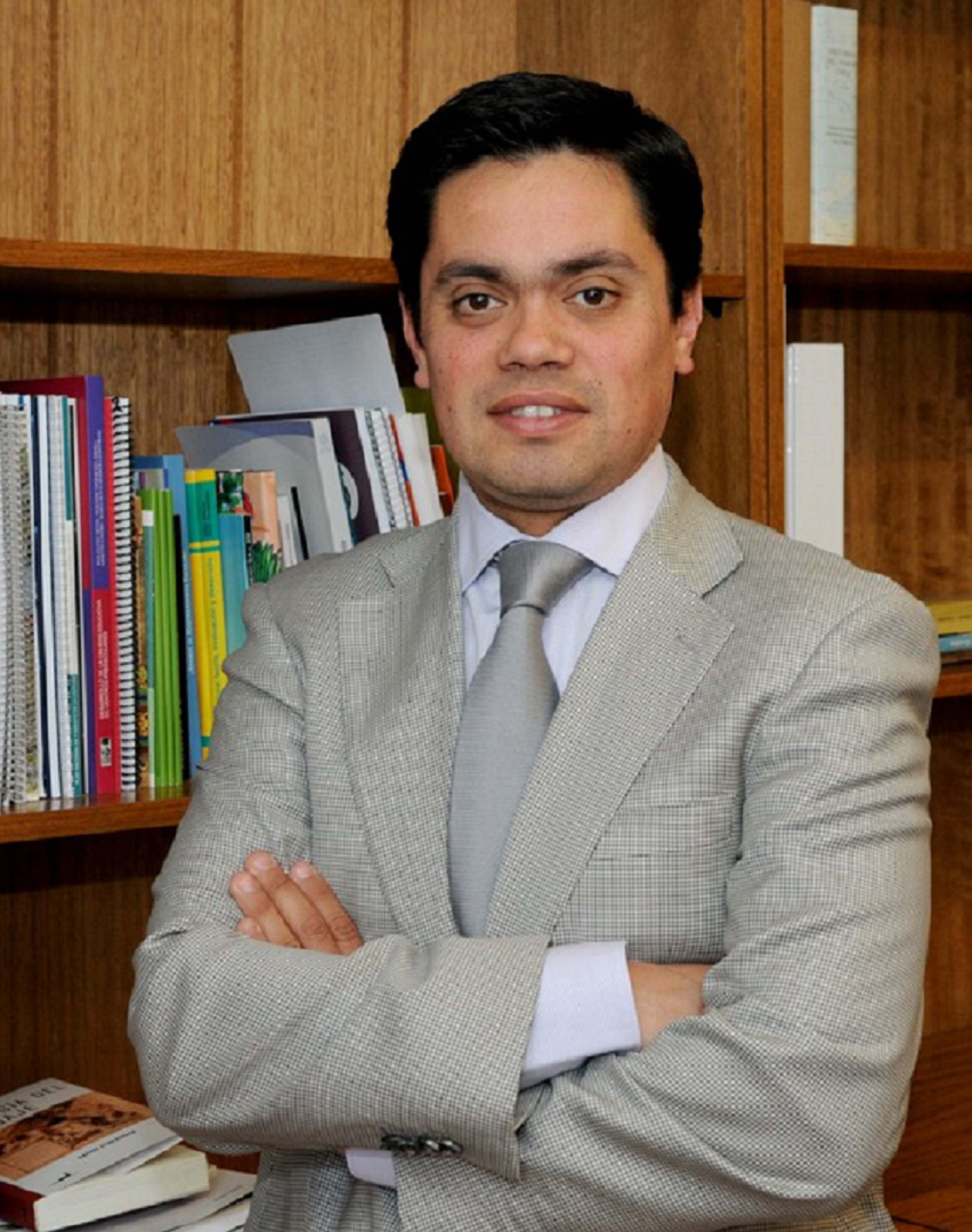 Jorge Poblete 2_edited - Revista de Educación